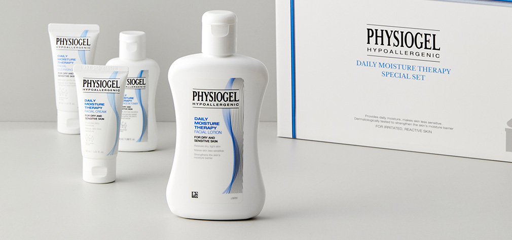 [피지오겔] DMT 로션 선물세트(로션 200ml, 크림30ml, 토너 50ml, 클렌징 젤 30ml) - 마켓컬리